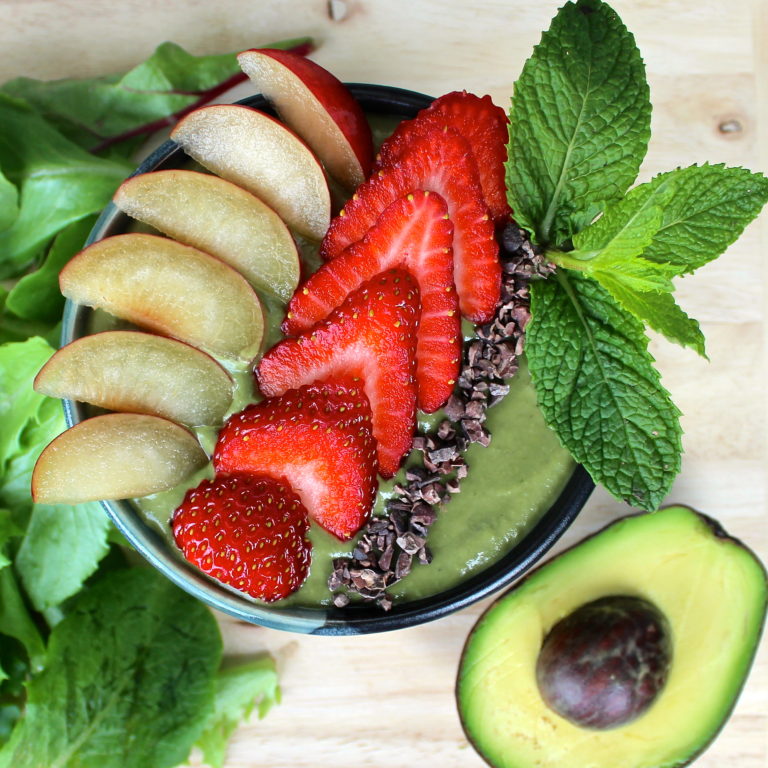 Avocado Spinach Smoothie Bowl (Stress-Buster) - Phruitful Dish by Dr ...
